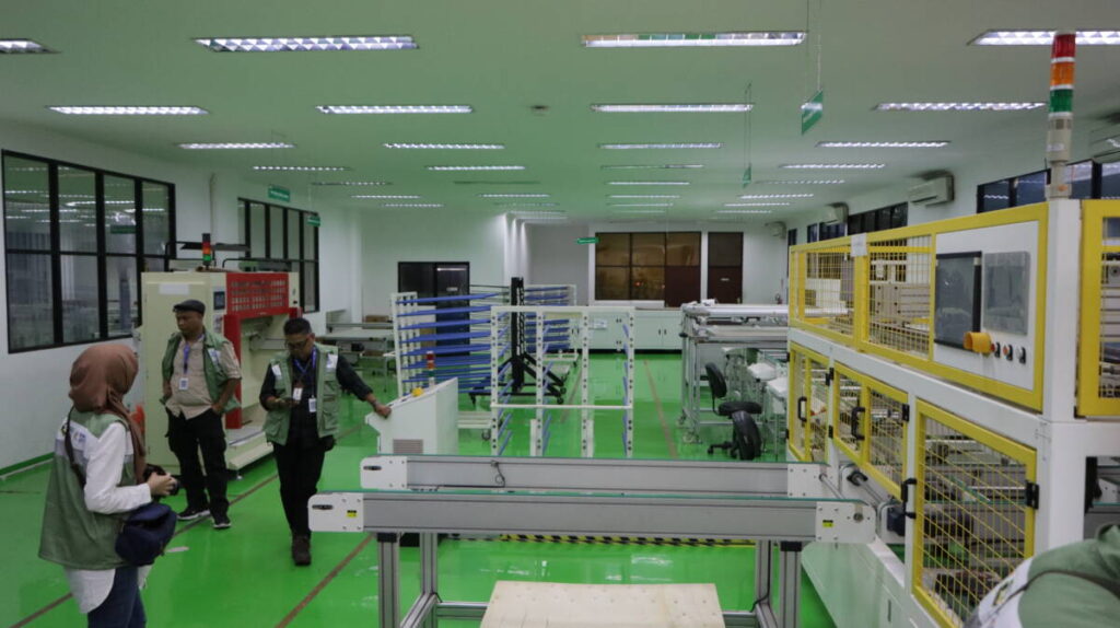 Industry's Role in a Clean Future - IESR