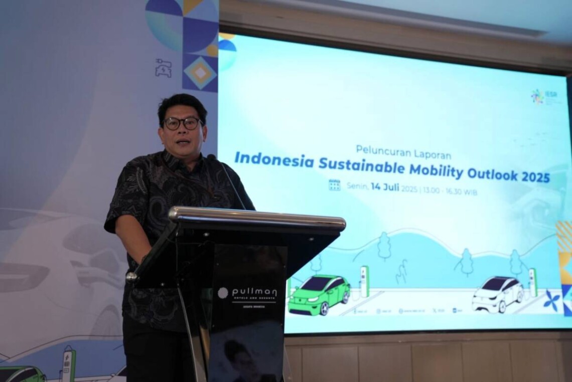Realizing a Low-Emission and Sustainable Transportation Strategy for a ...